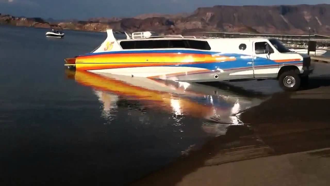 Stretch VAN goes UNDER WATER - YouTube