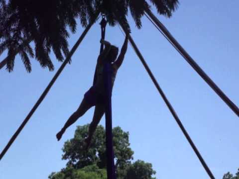 NJ Renaissance Faire 2014 - Shelli Buttons In The Air - YouTube