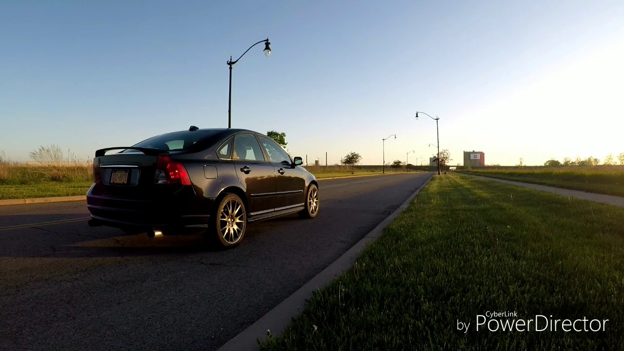 Volvo s40 r-design t5 stage 3 - YouTube