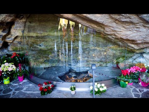 The Healing Waters of Lourdes - YouTube