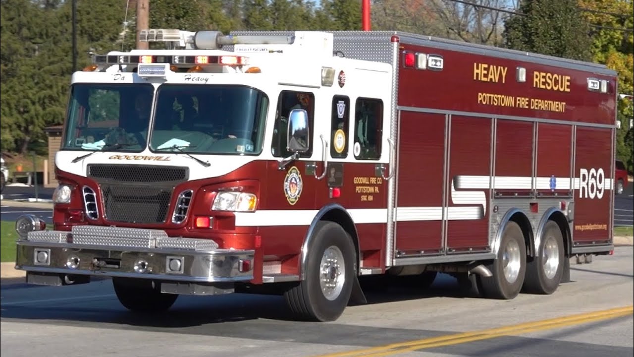 Pottstown Fire Department Rescue 69 Responding 11/9/21 - YouTube