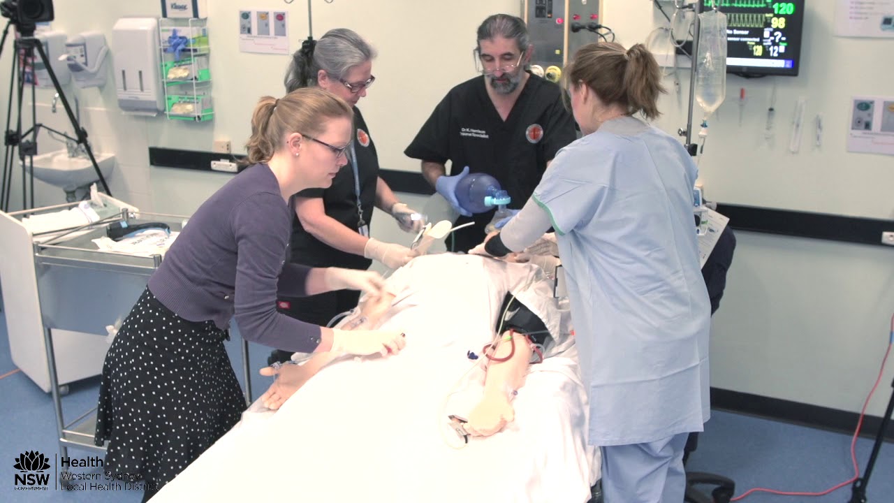 Trauma Scenario 1 (Airway better communication) - YouTube