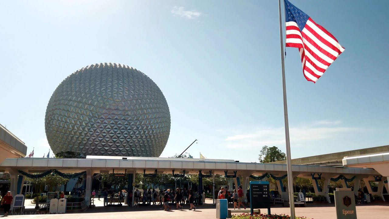 EPCOT Complete Walkthrough with Christmas Decorations at Walt Disney ...