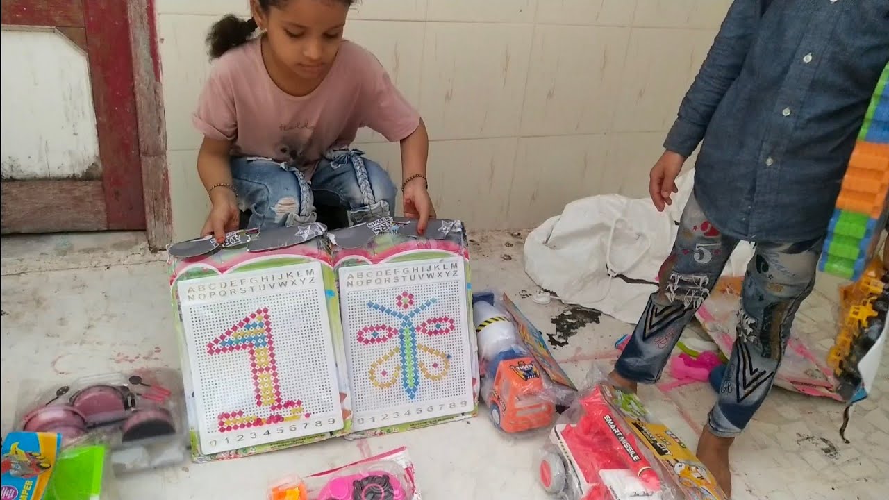 Chhote bacchon ke khilaune Chhote bacchon ke khilaune ki gadi - YouTube