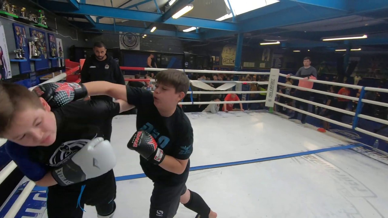 Ben - Kickboxing 12/10/2019 - Fightstar Interclub - YouTube