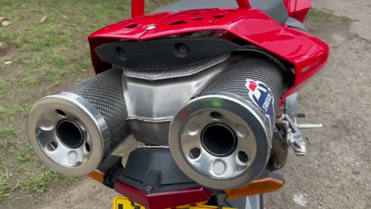 DUCATI MULTISTRADA DS 1000 - YouTube