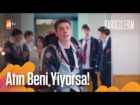 Sarp, okulda sinir krizi geçiriyor! - Kardeşlerim Arşiv Sahneler🎬