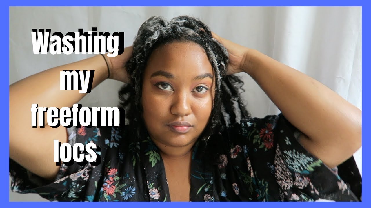 WASHING MY FREEFORM LOCS - YouTube