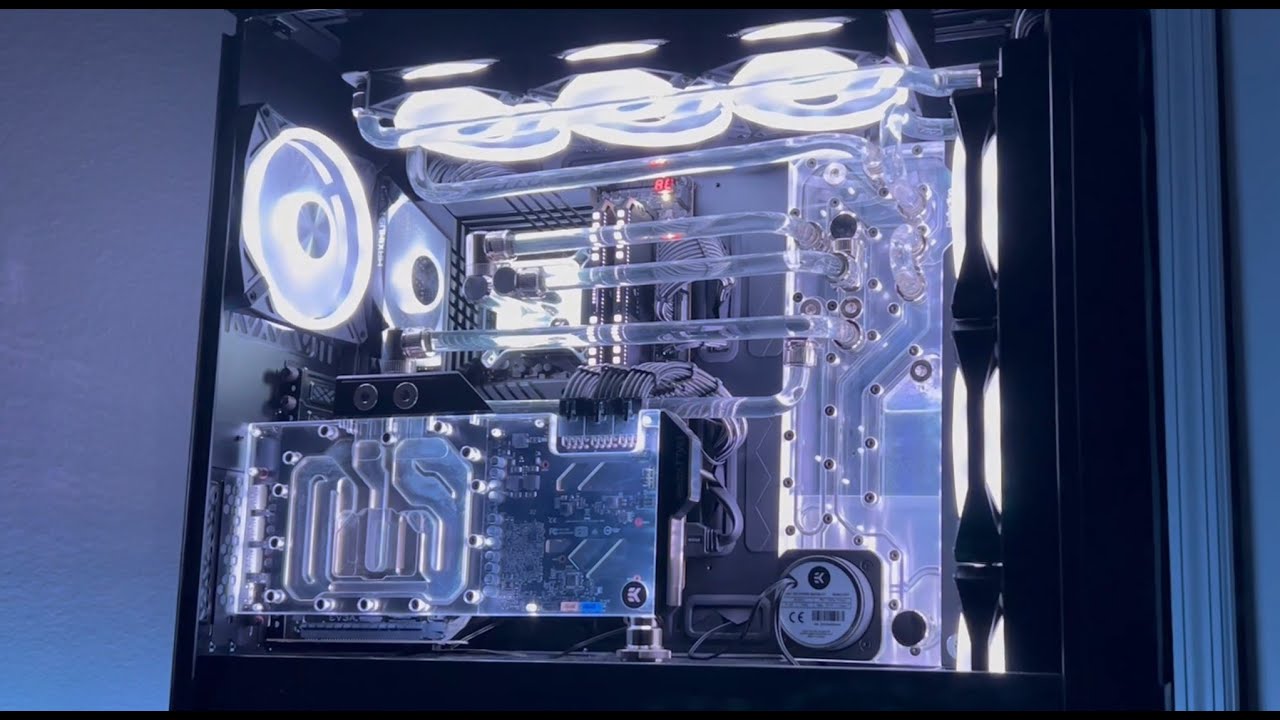 CUSTOM $6000 Water Cooled PC - YouTube
