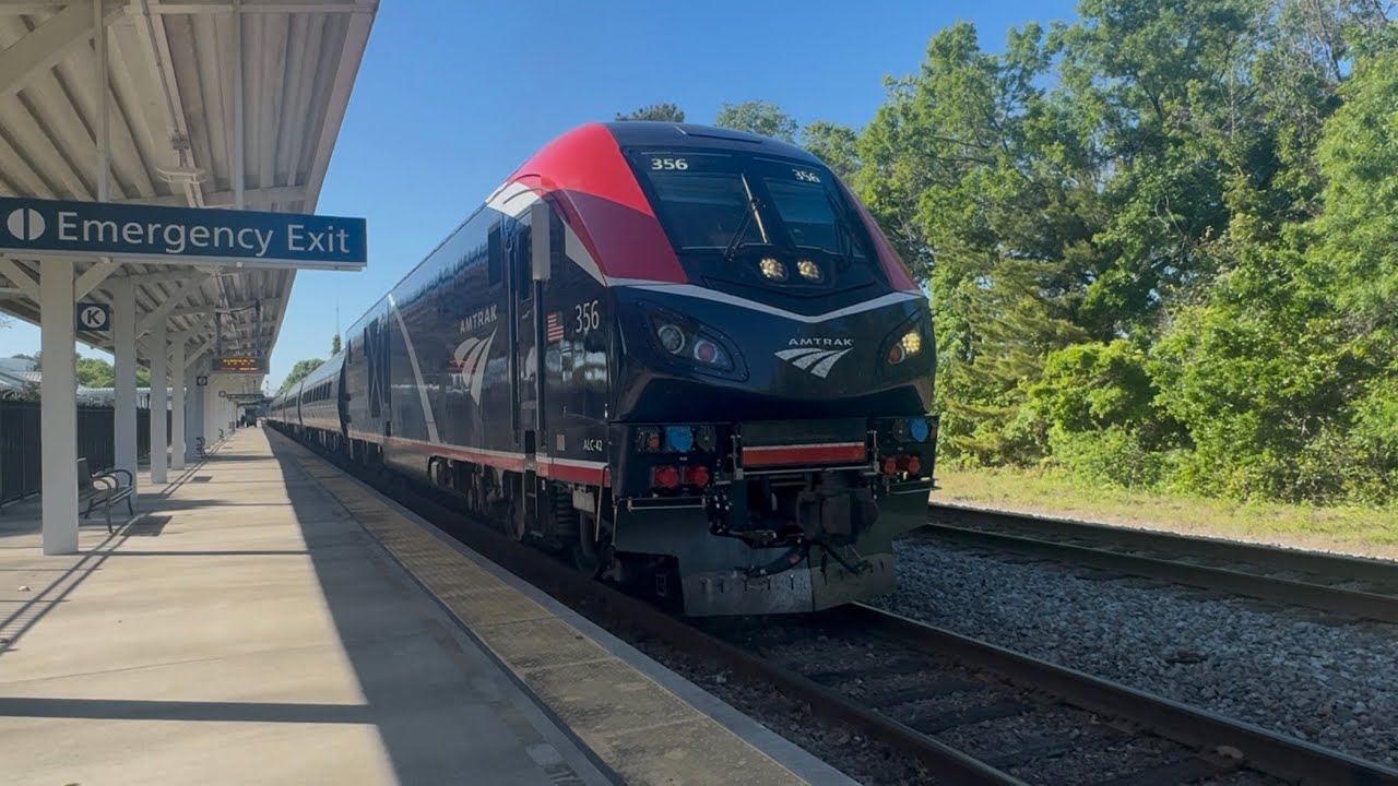 Amtrak 90 Palmetto Departs Charleston, SC with AMTRAK 356 ALC-42 ...