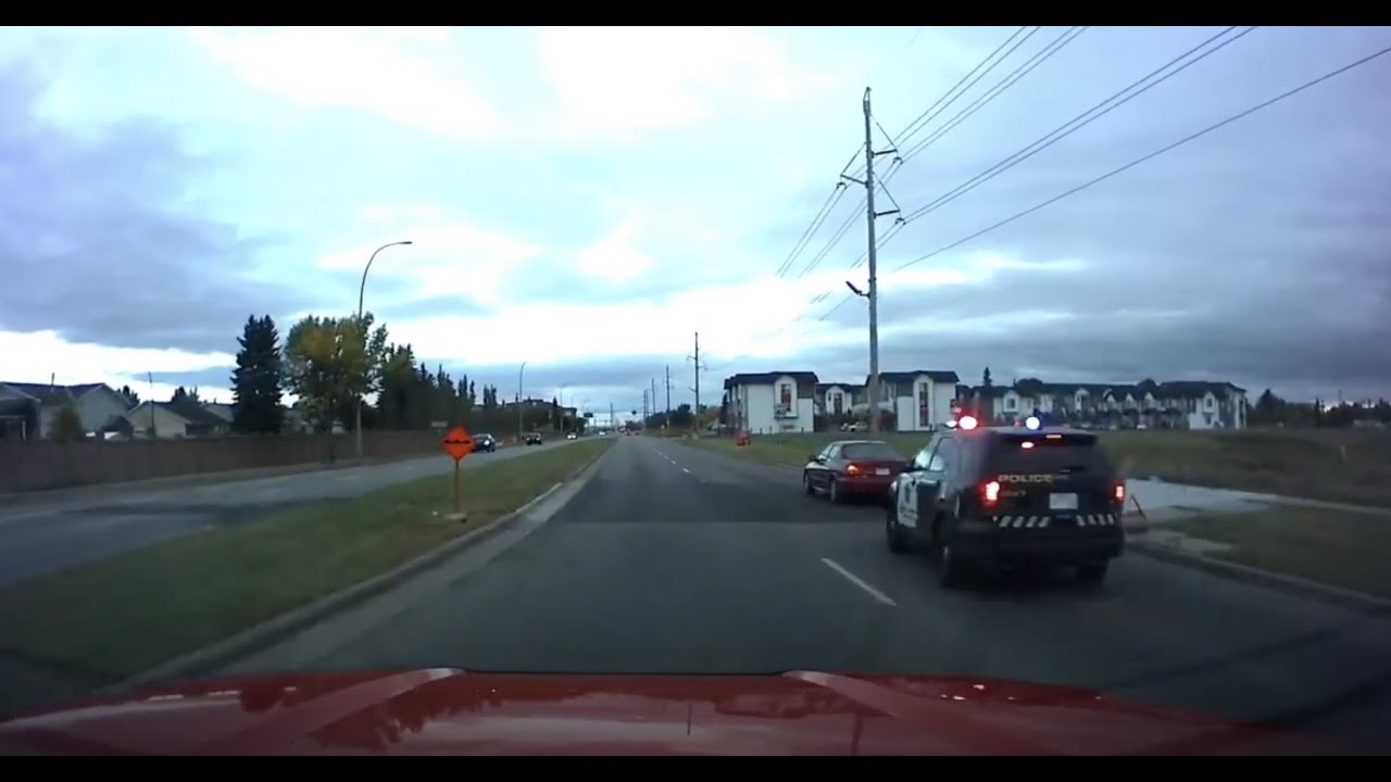 Bad Calgary Drivers Vol. 10 - Road Rage, Cutoffs, and More - YouTube