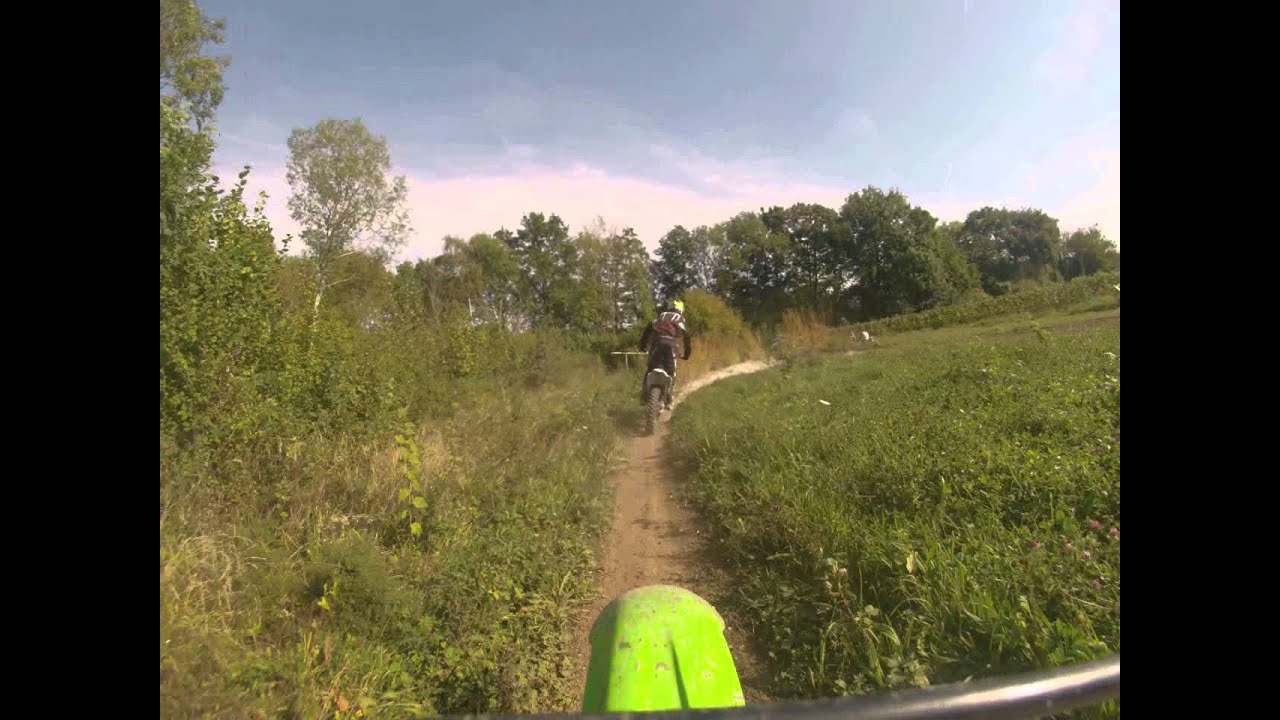 85 kx 125yz et 125 dirt saut+chute 85 kx - YouTube