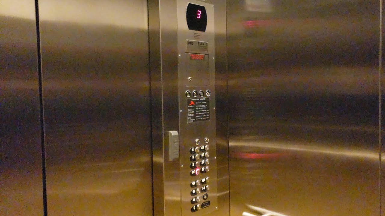 Otis Hydraulic Elevators @ Centre Pointe IV, West Chester, OH - YouTube
