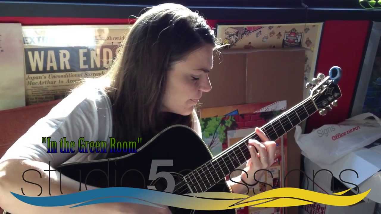 Meredith Rae Woodard "Lucky I Found You" Studio 5 Sessions - YouTube