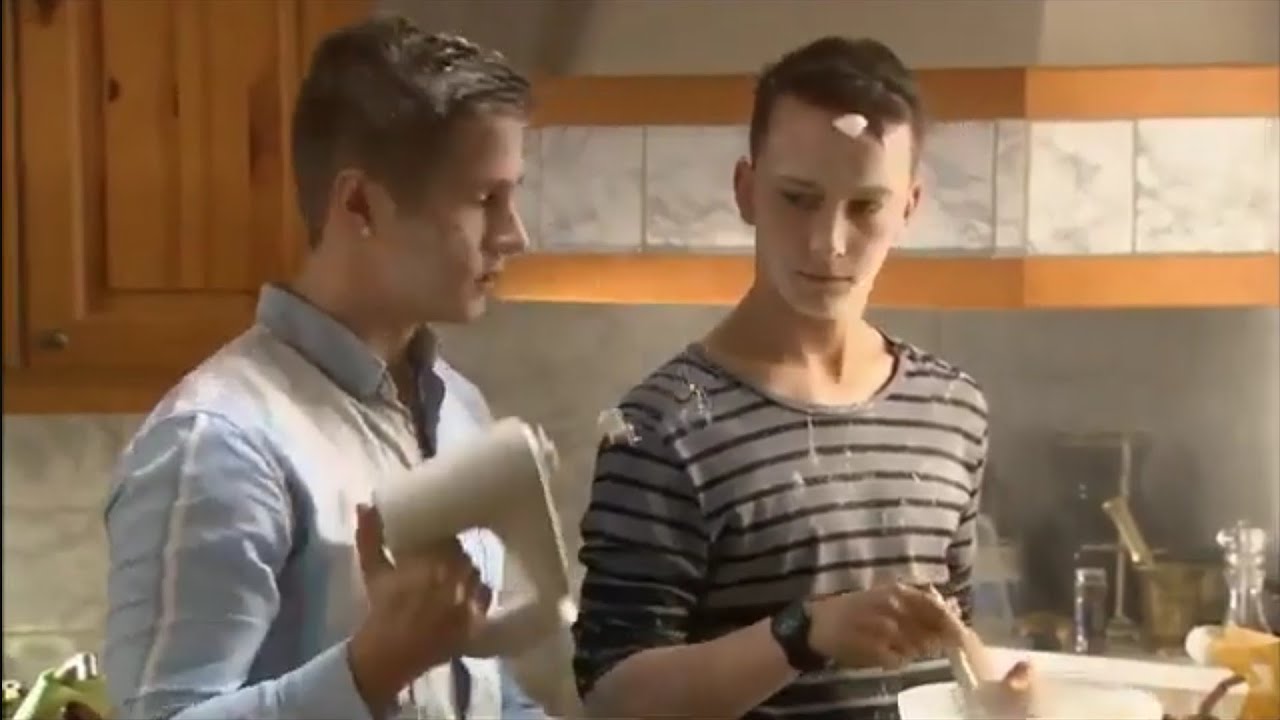 Salkkarit - Tale ja Janne tekee ruokaa (2013) - YouTube