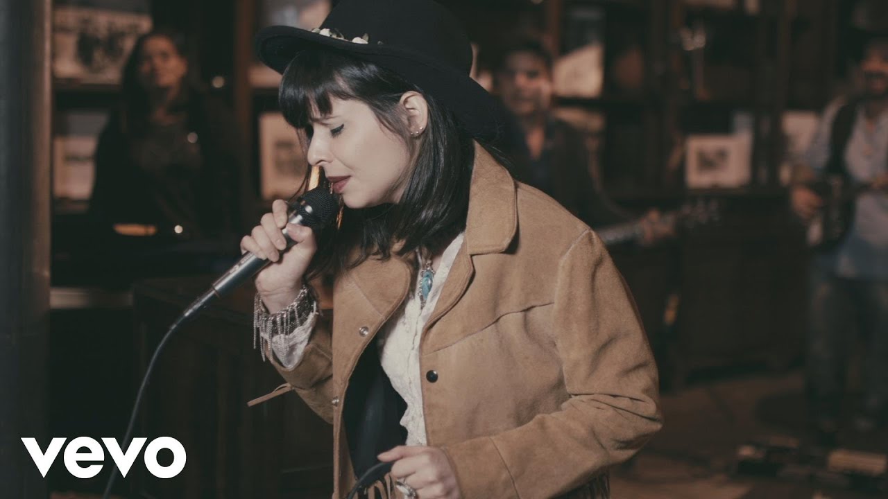 Marcela Tais - Ame Mais, Julgue Menos (Sony Music Live) - YouTube