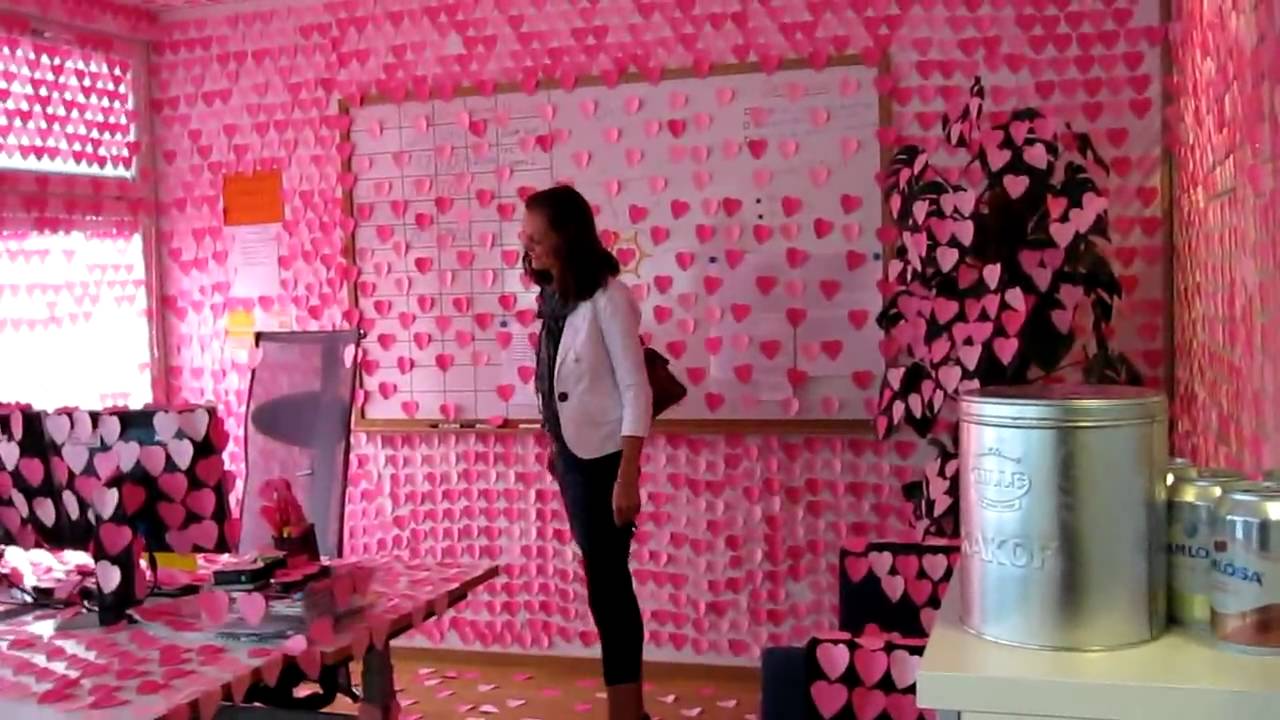 Office prank: Pink Post-It Hearts - YouTube