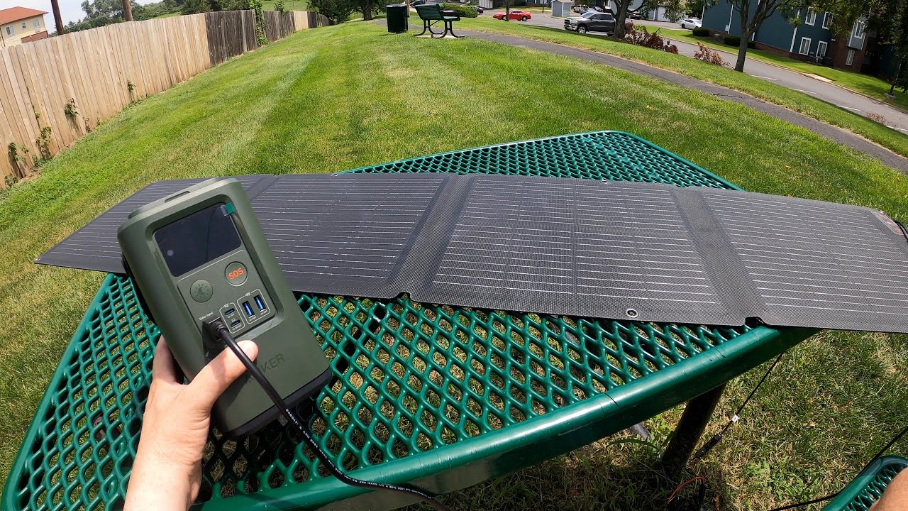 Charging my Anker 548 PowerCore Reserve WITH THE SUN!! - YouTube