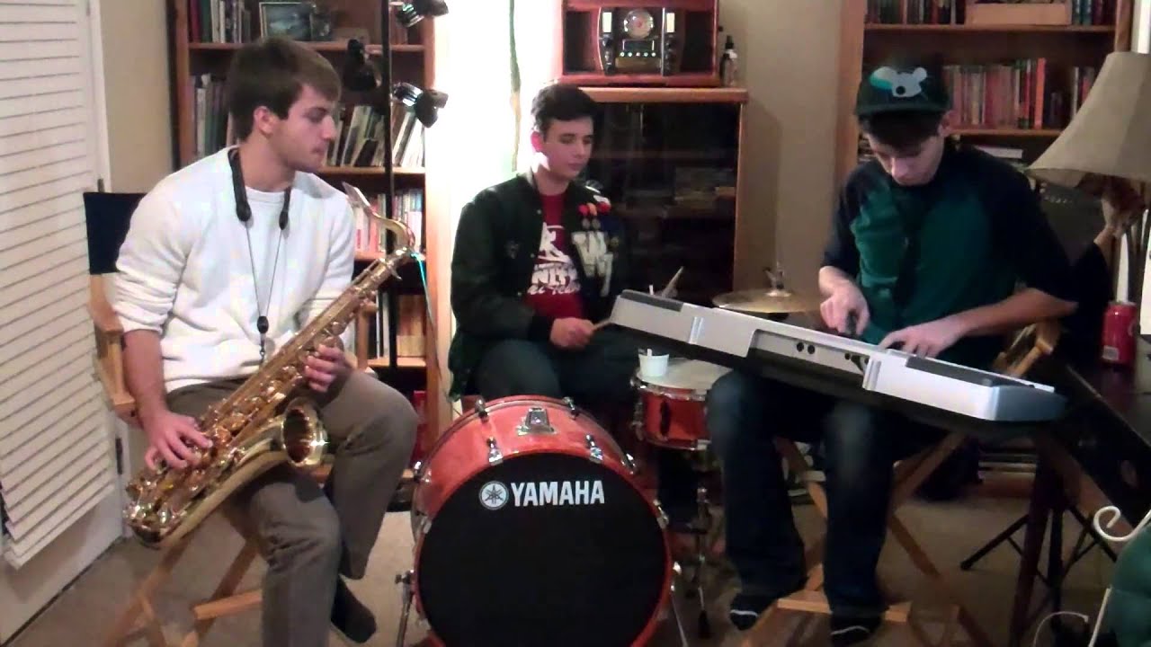 Calabria (Firebeatz Remix) | Tenor Sax and Keyboard Cover | (Plus Nick ...