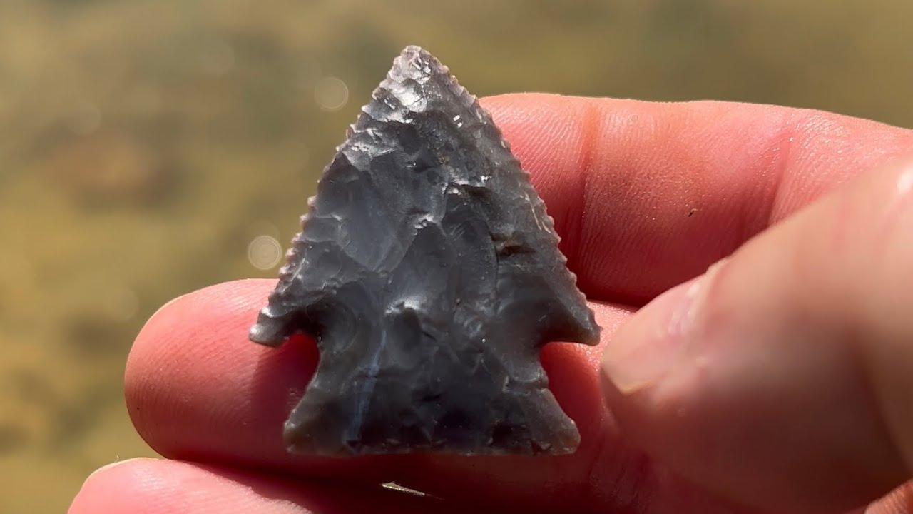 1st Arrowhead hunting video this season!found a Killer!👍👍👍 - YouTube