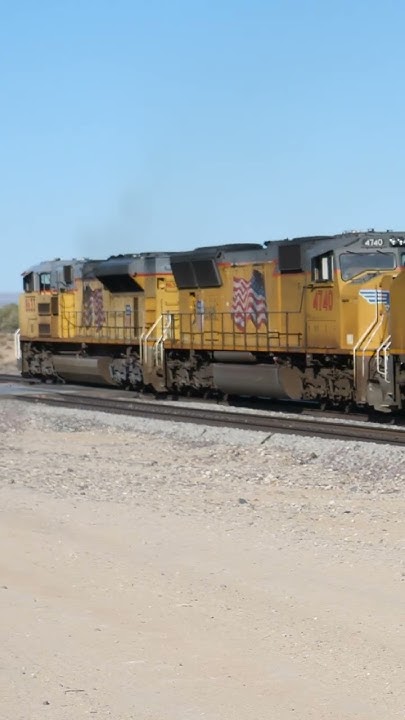 UP 8633 WB MIXED FREIGHT 5-31-2022 - YouTube