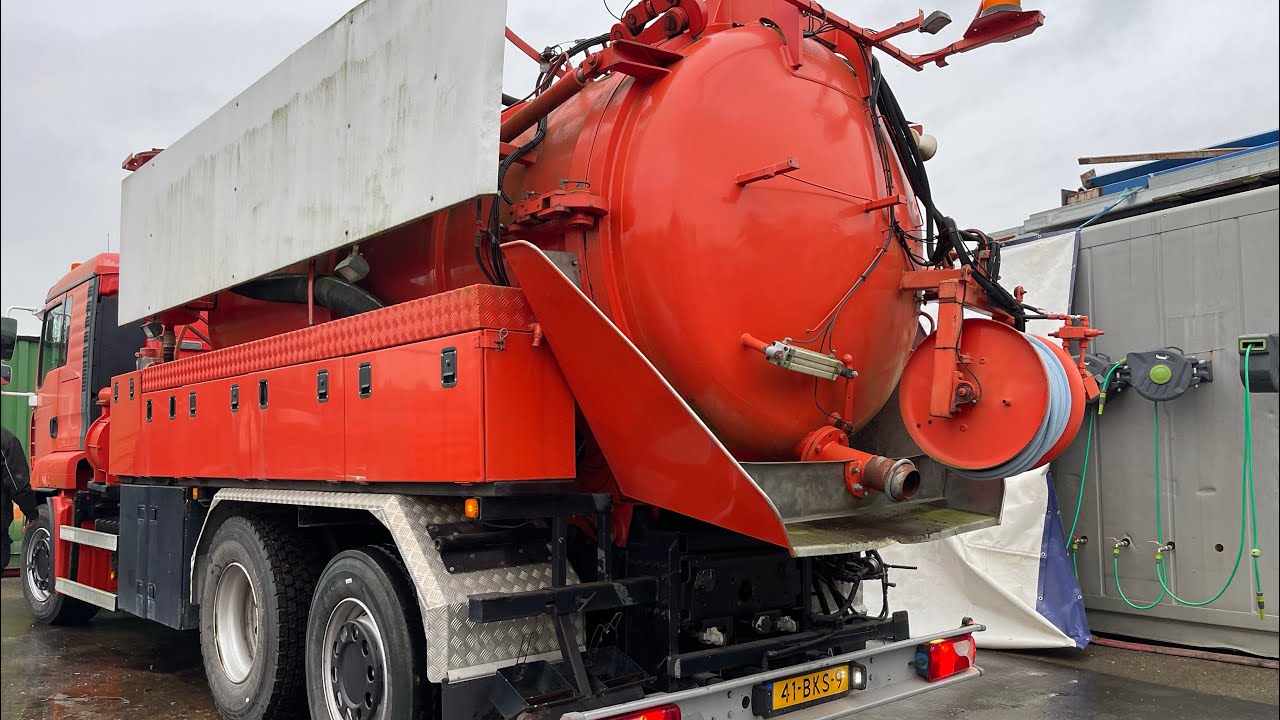 Zuig perscombinatie MAN TGA | vacuum pomp Sterling | bwj. 2007 - YouTube