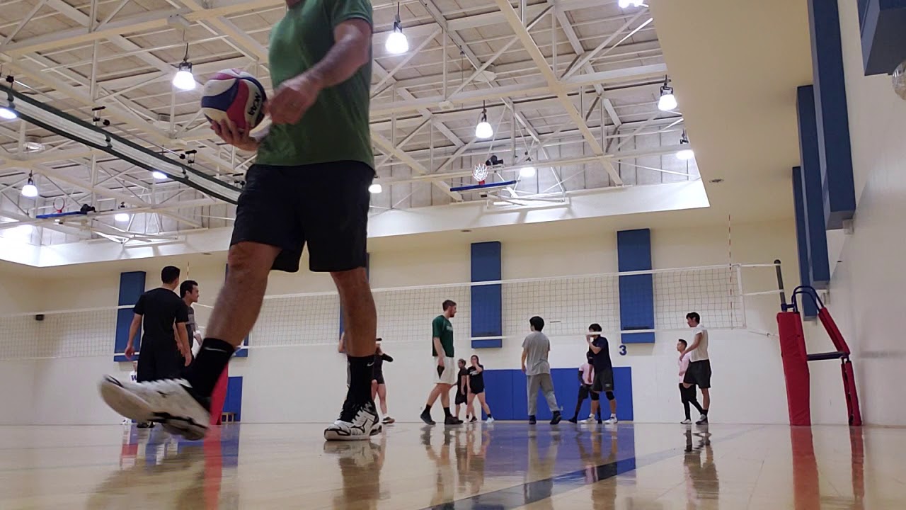 UW open gym (volleyball) set - 2 - YouTube