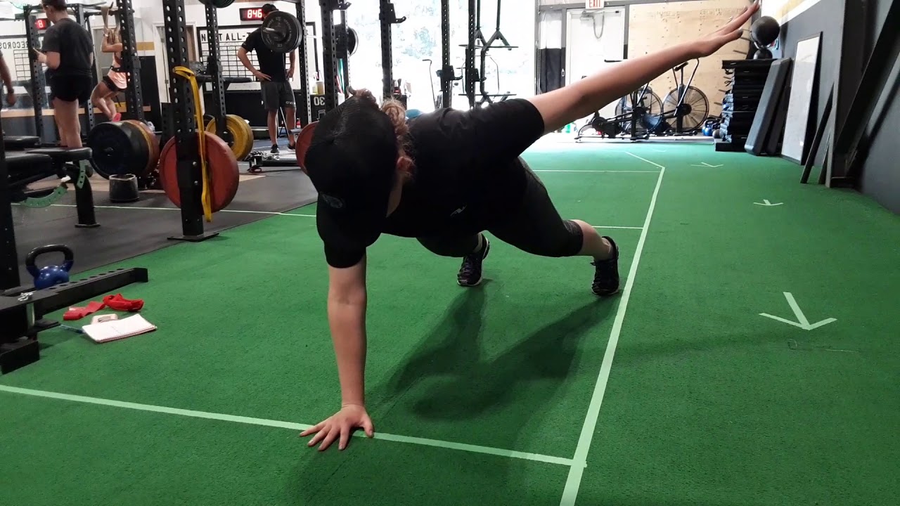 Lateral to Forward Reach High Plank - YouTube