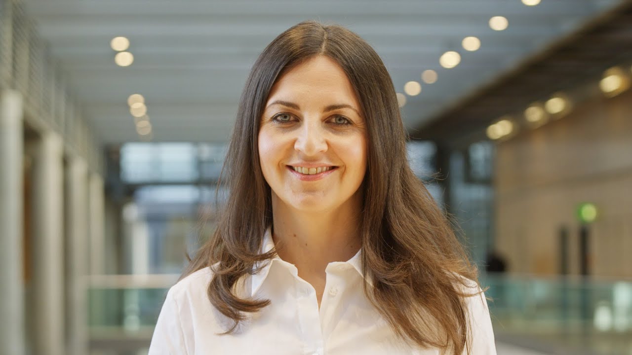 EY Assurance Thought Leader - Andrea Pohl - YouTube