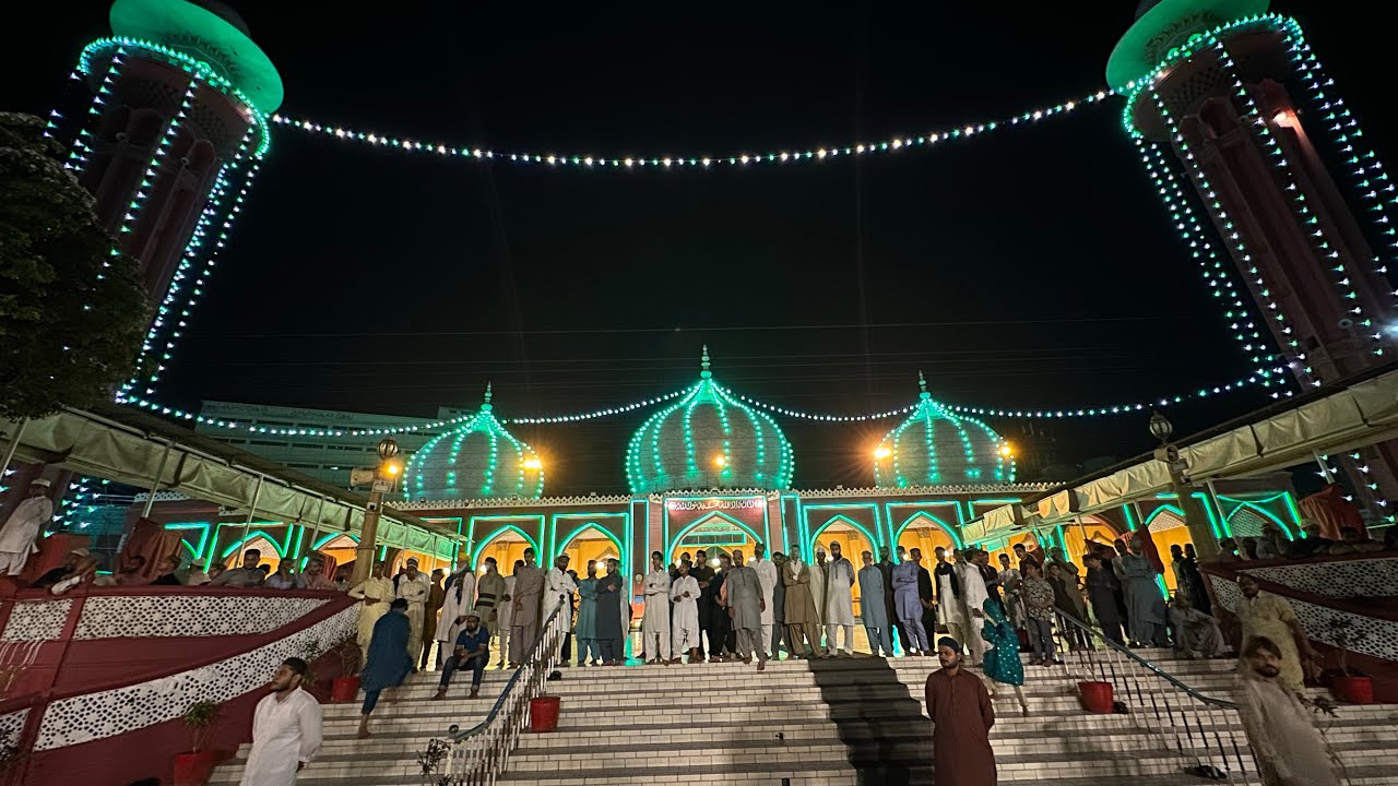 New Memom Masjid Bolton Market | 27the Ramadan Night Karachi | Governor ...