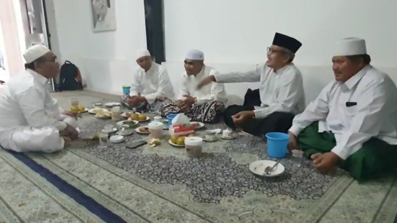 GUS MUS, GUS YAHYA, GUS GHOFUR, GUS ULIL ABSOR ABDALA... | Belantara ...