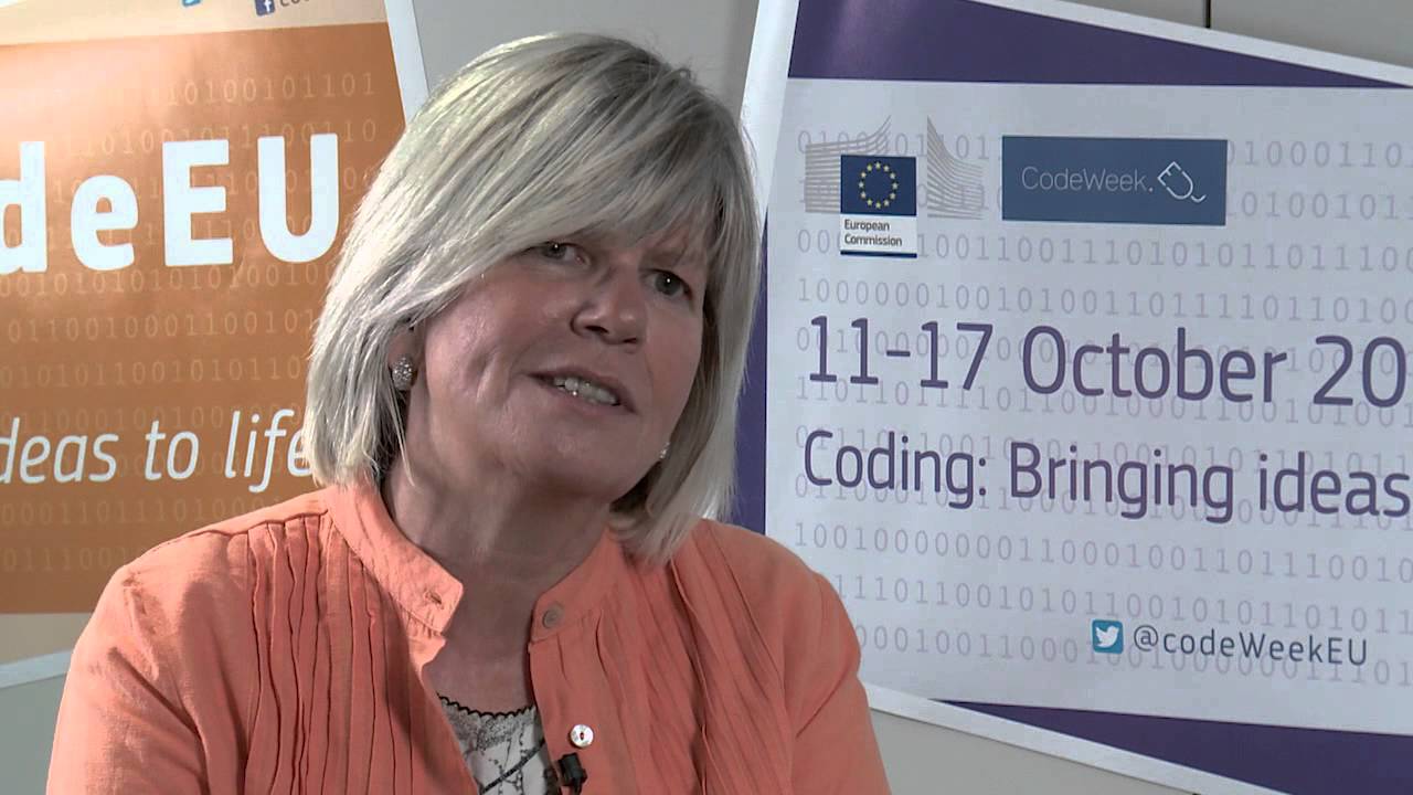 Tullia Urschitz on why coding is important - YouTube