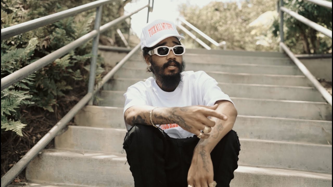 FLASHY B - “UNFAZED” (OFFICIAL MUSIC VIDEO) PROD. BY @tboogiebeats SHOT ...