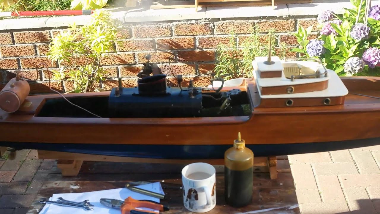 stuart steam launch EMMA 1921 bb running AT 45 PSI - YouTube