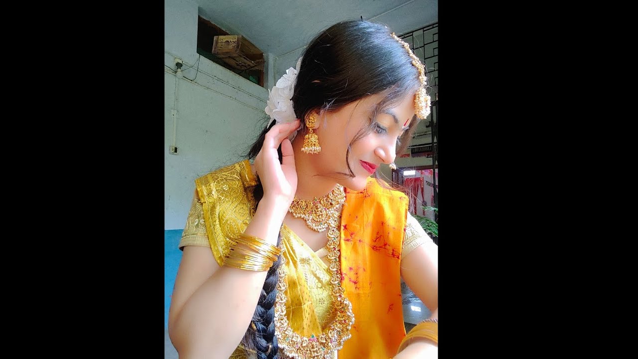 কলেজের সুন্দর স্মৃতি টুকু থেকে যাক | Debasmita chatterjee - YouTube