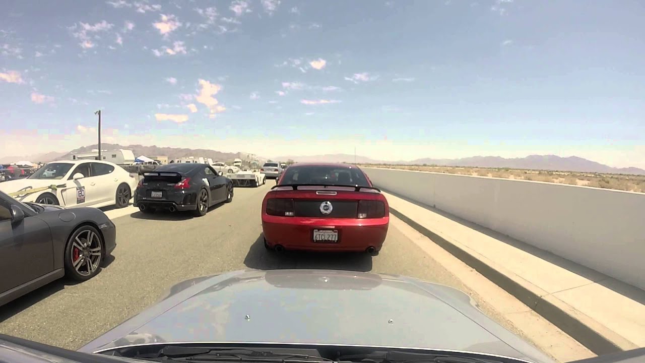 Raw Footage-Chuckwalla Valley Raceway - YouTube