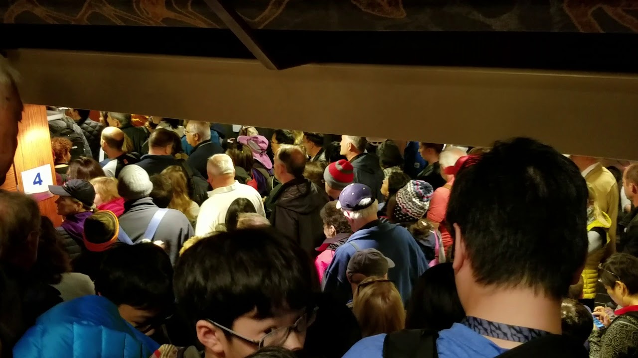 Crowded Cruise ship exit - YouTube