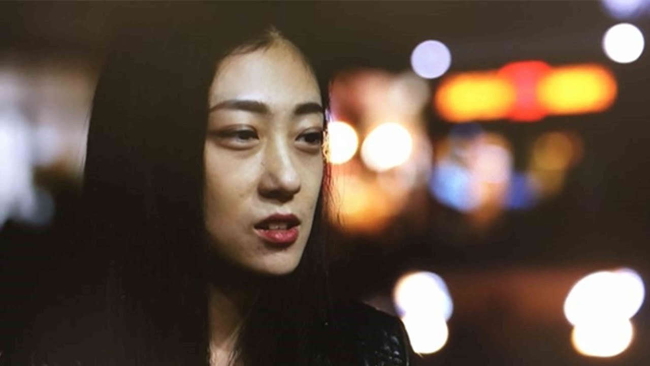 A day in the life of a Beijing commuter - YouTube