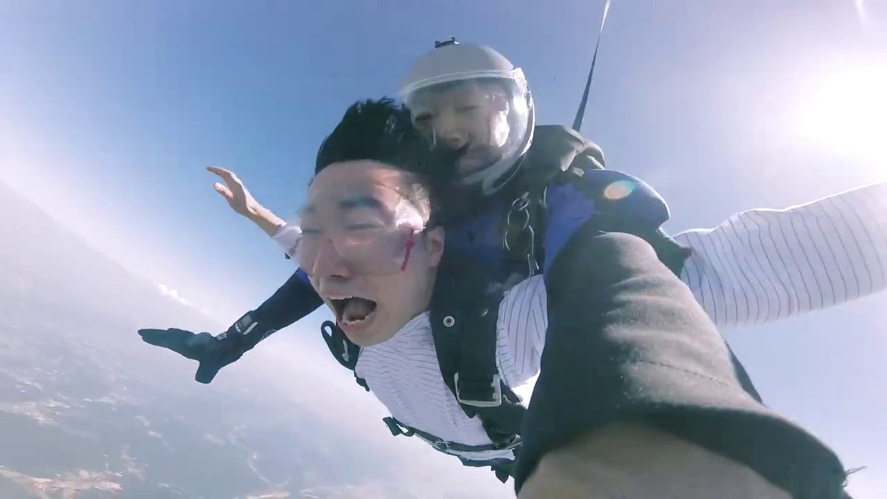[국내 스카이다이빙 체험] 청명한 하늘 속으로 몸을 맡겨보세요! SKYDIVE KOREA - YouTube