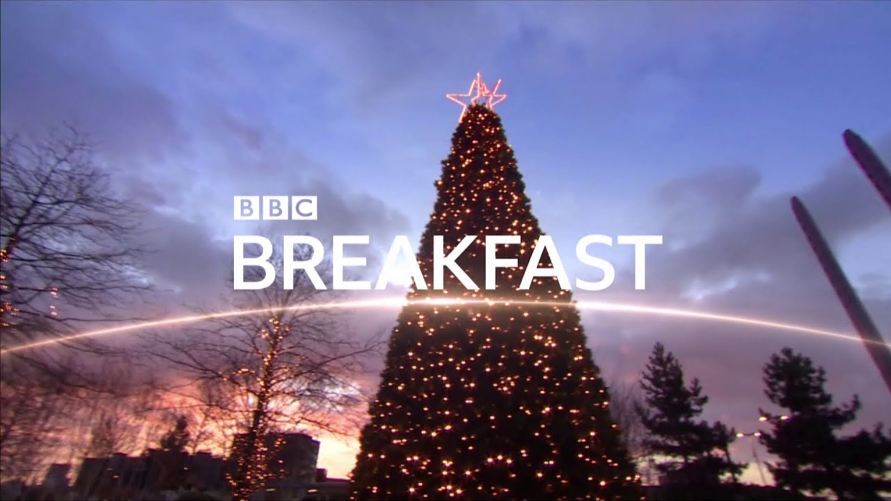 BBC Xmas Breakfast (07GMT Headlines + Intro - 25/12/21) [1080p50] - YouTube