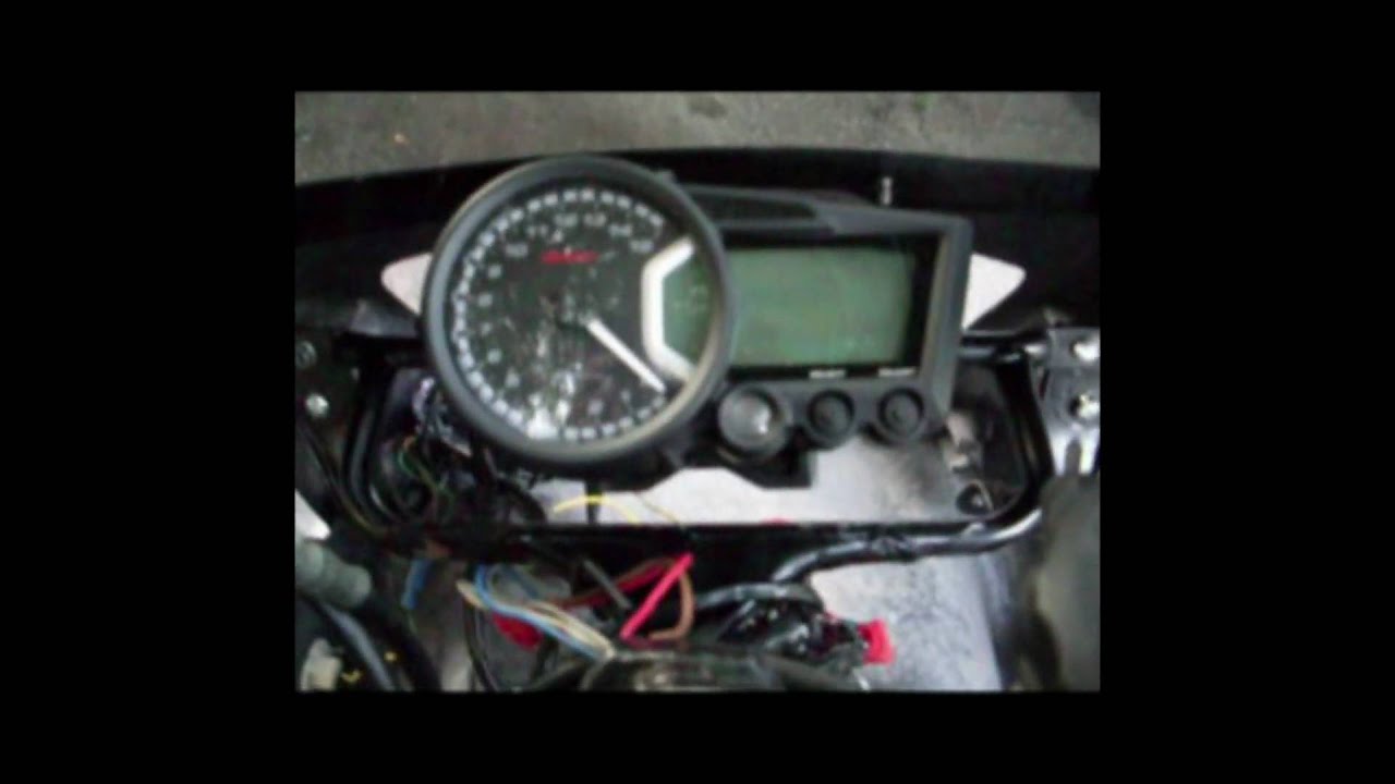 zx7-r REBUILD - YouTube
