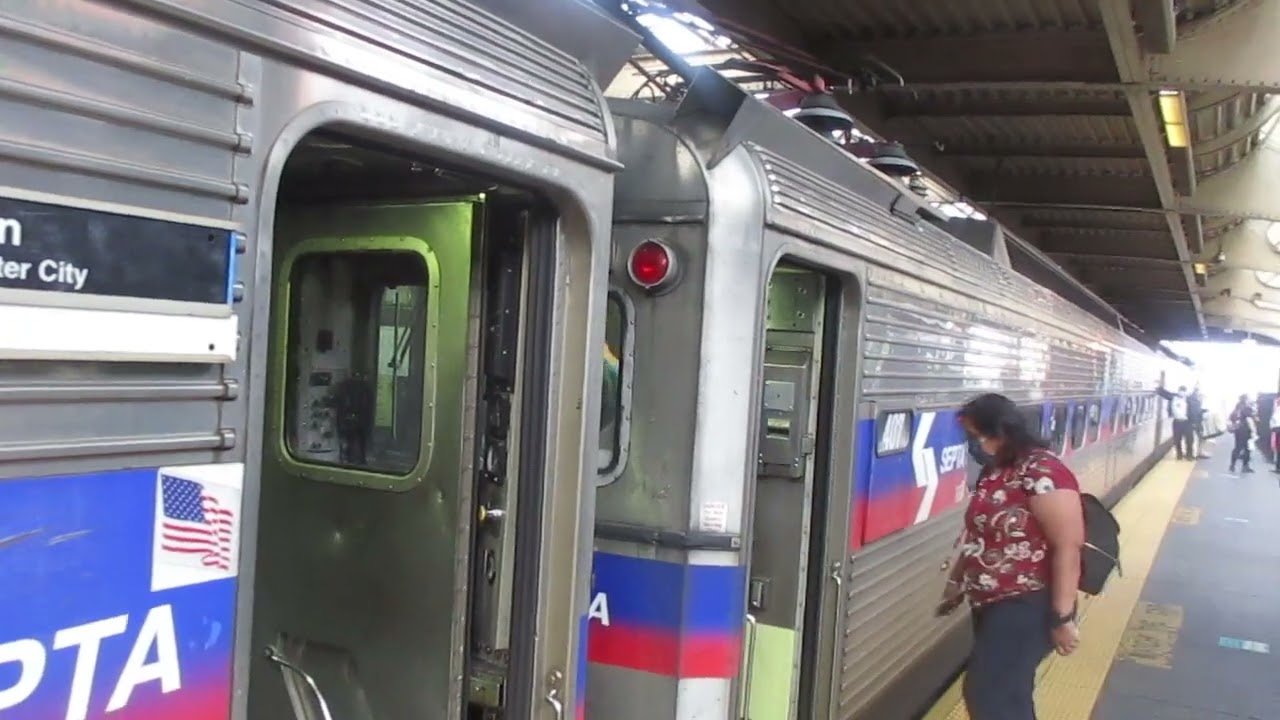 WARMINSTER, FOX CHASE AND ELWYN SEPTA REGIONAL RAIL TRAINS - YouTube