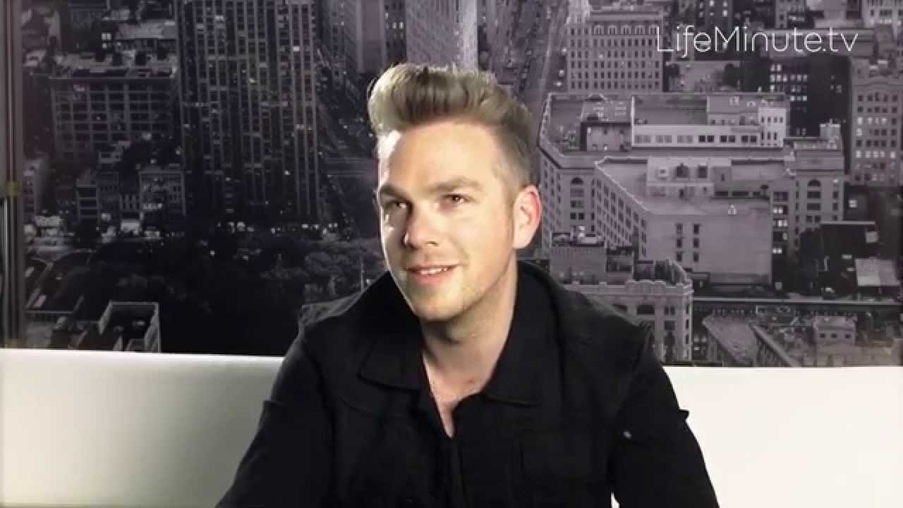 Behind The Artist: Greg Holden - YouTube