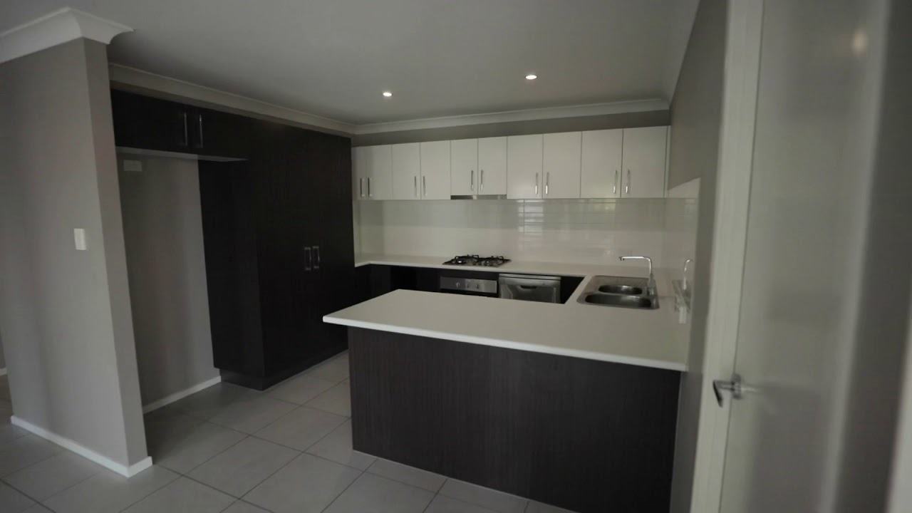 Alan Kuss - 1/22 Huggins Ave, Yarrabilba - YouTube