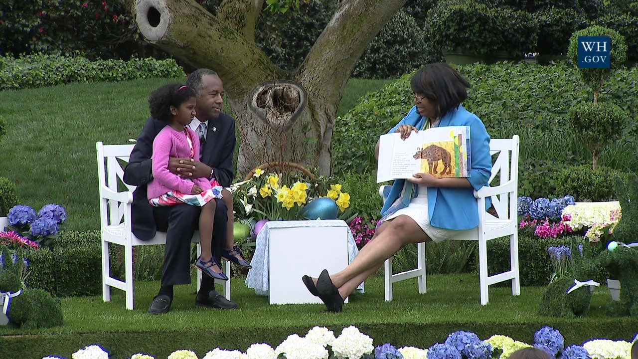 White House Easter Egg Roll: Reading Nook with US Secretary of HUD Ben ...