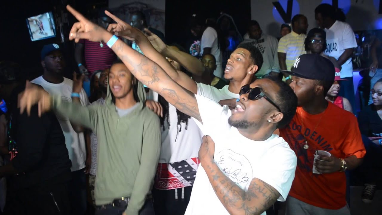 front jville - YouTube