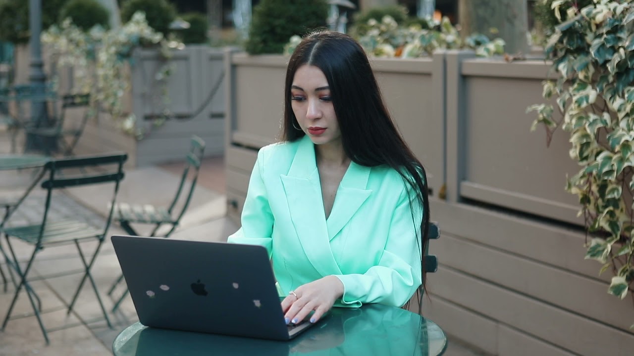 Miss Intercontinental Uzbekistan 2021 Mohigul Arslonova - YouTube