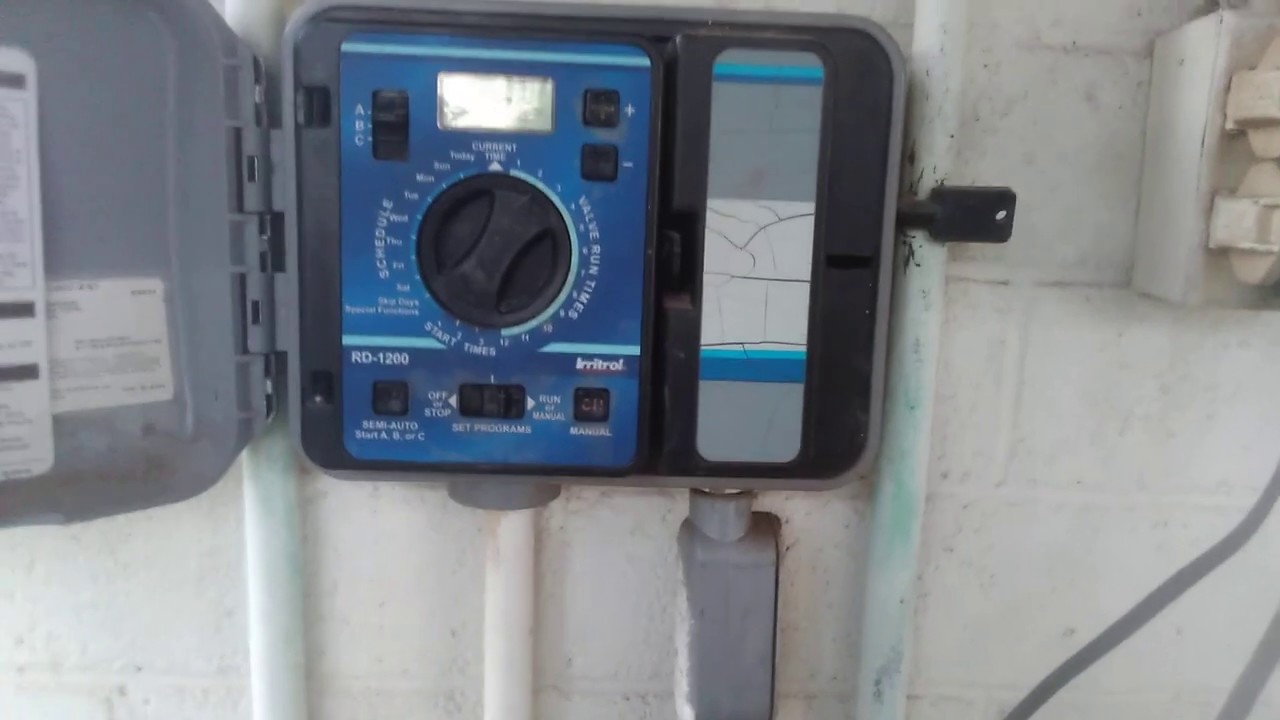 How to MANUALLY run a valve on A RAIN DIAL RD6003xt-R - YouTube