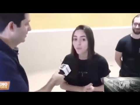 Voltan pega na  perna  do vini e causa polêmica