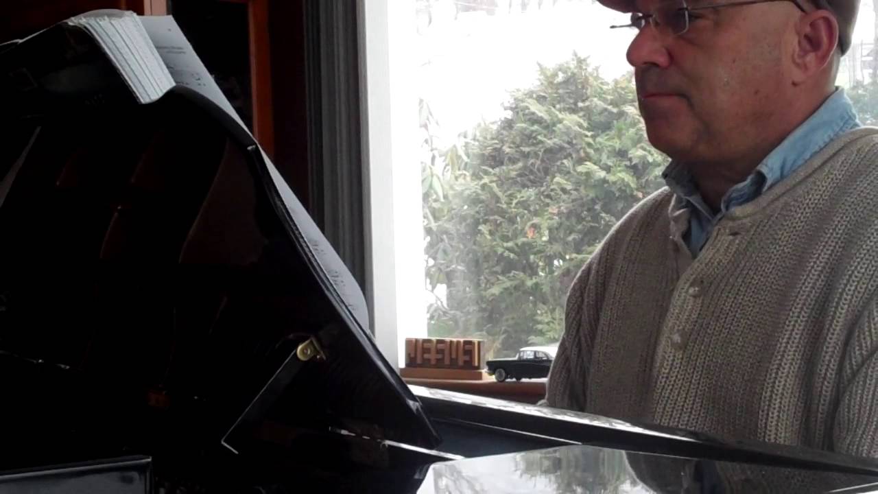 Brian Durkin performs, "You Raise Me Up" - YouTube